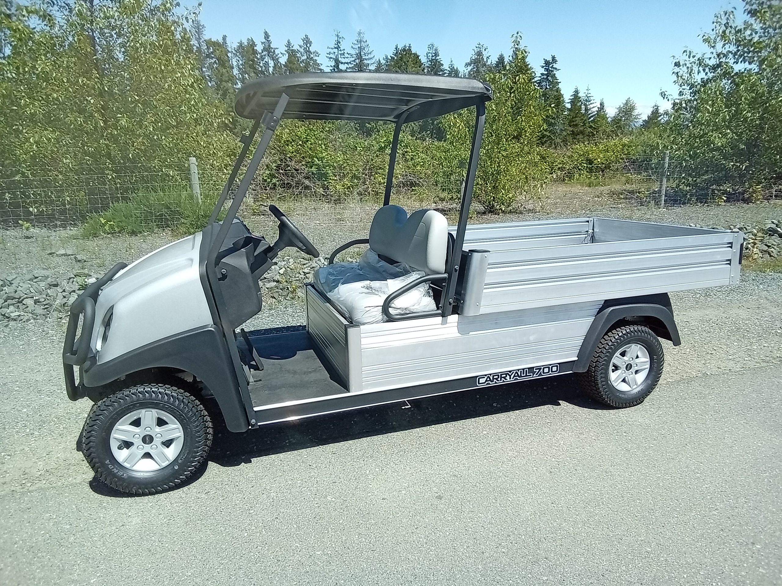 2025 Carryall 700 Electric - Isle Golf Cars Inc.